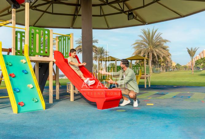 Sale in Mangrove Village: 5BR Villa for Locals| 2% ADM+2 Years Service ...