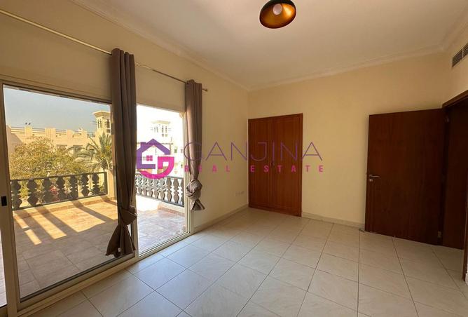 Rent in The Townhouses at Al Hamra Village: Elegant 4BHK Townhouse for ...