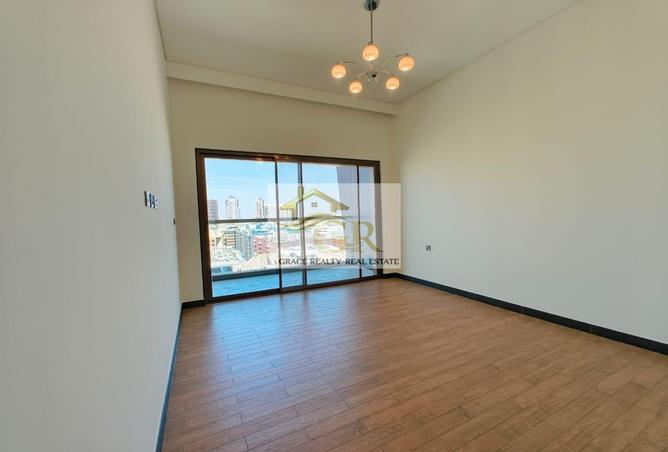 Rent in M Square: Spacious 2 Bedroom Bur Dubai near metro | Property Finder