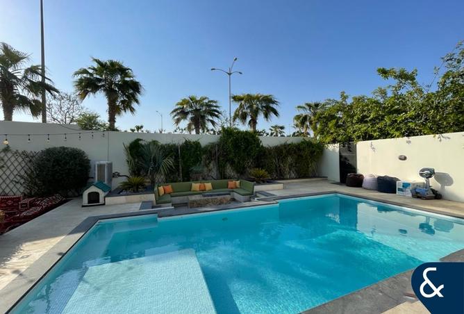 Rent in Whitefield: Upgraded | Huge Plot | Swimming Pool | Property Finder