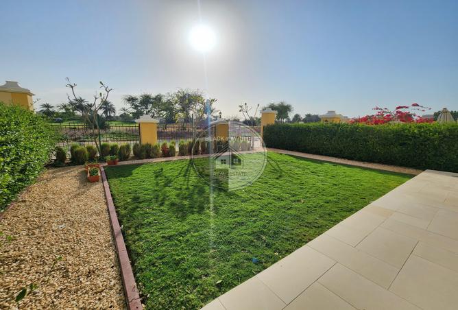 Rent in The Townhouses at Al Hamra Village: Unfurnished 4BHK Villa in ...