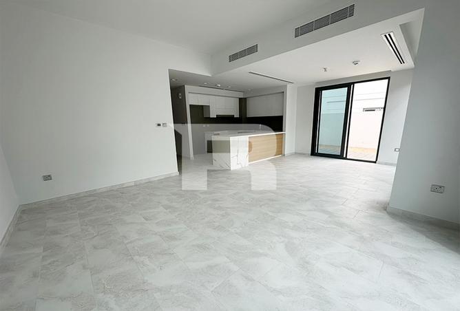 Rent in La Rosa 2: Serene Community | Modern Mediterranean Lifestyle ...