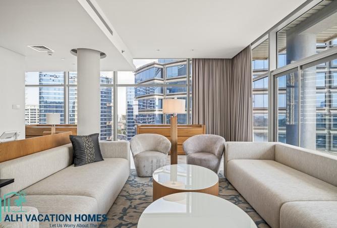 Rent in Marriott Marquis Dubai: Panoramic City Views|Duplex|Maids Room ...