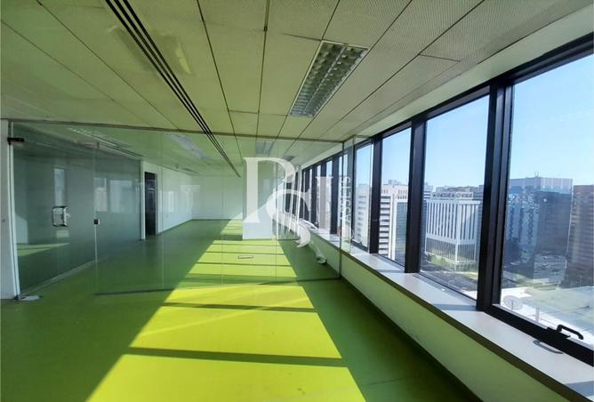 Rent in Al Ferdous Tower: Fitted Half Floor | High Floor | Flexible ...