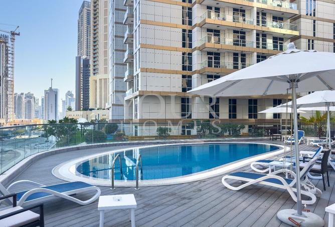 Rent in Dunya Tower: Furnished | Pool View | Near Iconic Burj Khalifa ...