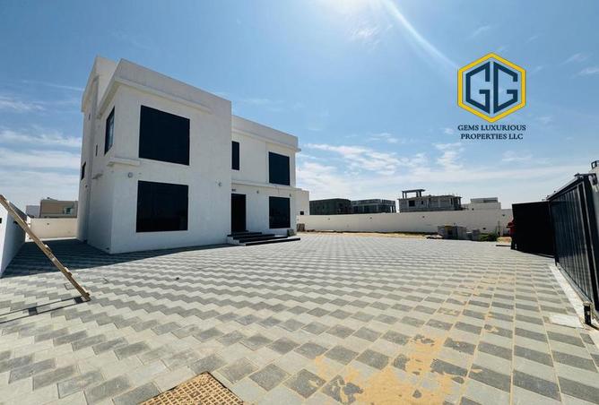 Rent in Al Aweer 1: BRAND NEW | TOP-TIER AREA | MAIDS ROOM | GARDEN ...