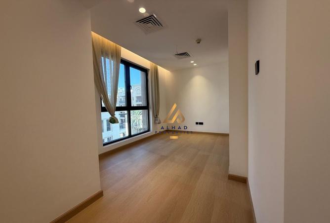 Sale in Kamoon 2: 3 Bedrooms plus Maids | Vacant | Fully Upgraded ...