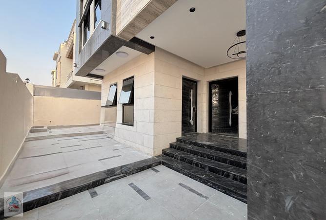 Sale In Al Helio 2 Villa With Pool Ac Electricity Water Freehold