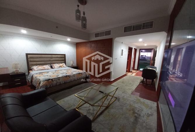 Sale in Al Rumailah 2: Studio for sale on Ajman Corniche with a ...