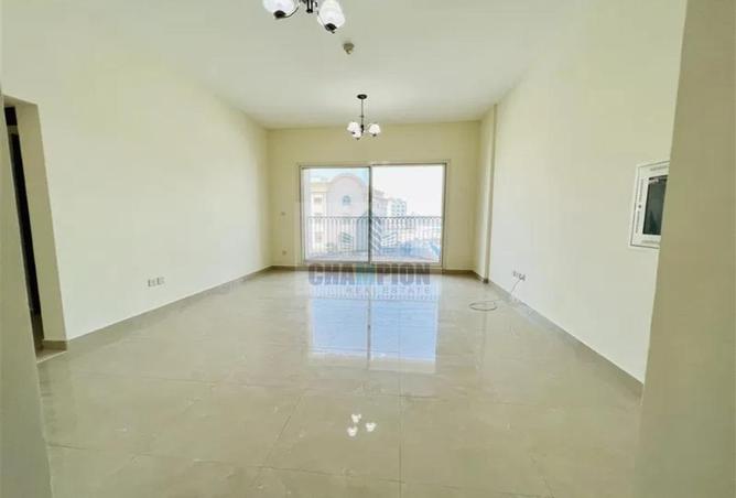 Rent in Al Warqa'a 1: Near Q1 Mall || Spacious 2BHK With the Amenities ...