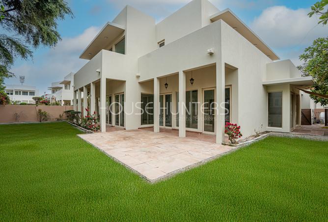 Rent in Saheel: Exclusive | Gate 3 | Park Backing | White Wood ...