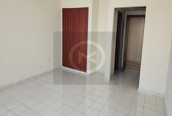 البيع في واي 08: Spacious Studio | VACANT I England Cluster | | بروبرتى ...