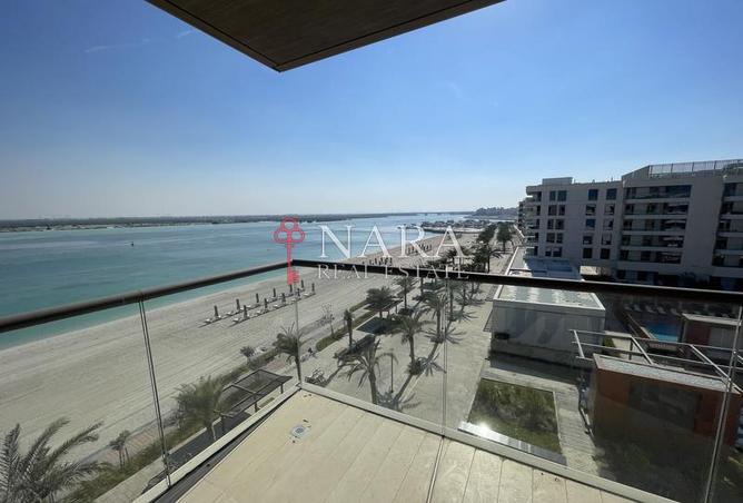 Rent in Qaryat Al Hidd: Amazing Unit | Spacious Balcony with Sea View ...