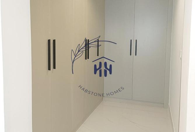 Apartment for Sale in Equiti Arcade: Genuine Unit | Pool Facing | High ...