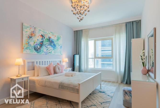 Rent in O2 Residence: Beautifully Renovated 1BHK in O2 - Best Tower ...