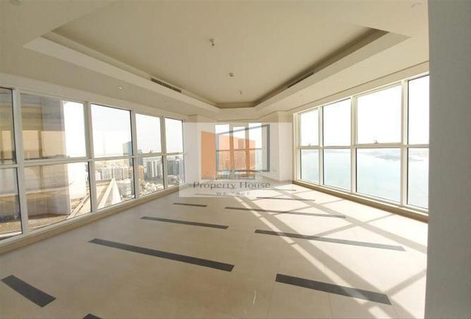 Rent in Wave tower: Sea View | Elegant | Stunning Corniche | Property ...