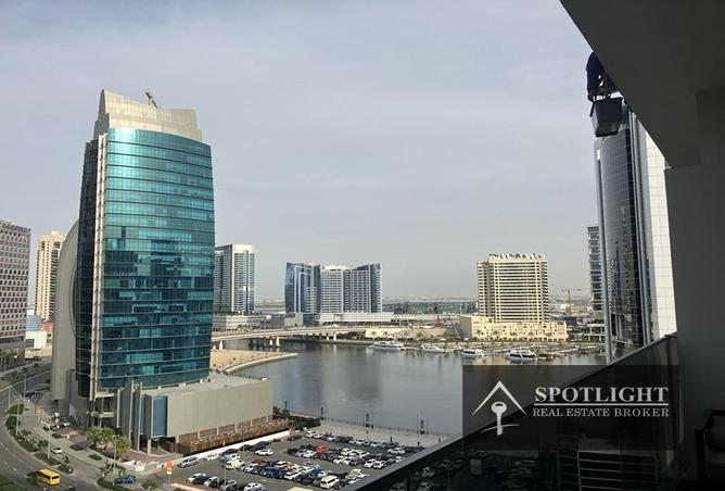 Sale in MAG 318: Luxurious 1 Bed + Study | Canal view | Great Offer ...