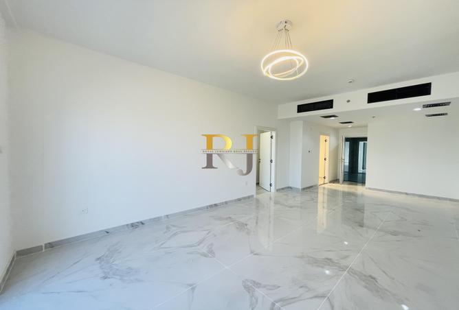 Rent in Al Warsan 4: Ready to Move | 1-BHK with Panoramic View | Prime ...