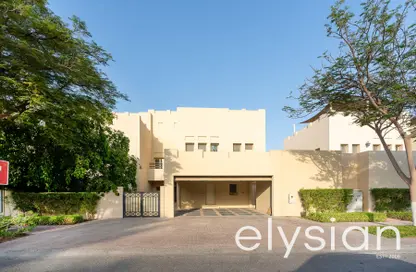 Villas for rent in The Lakes - 31 Houses for rent | Property Finder UAE