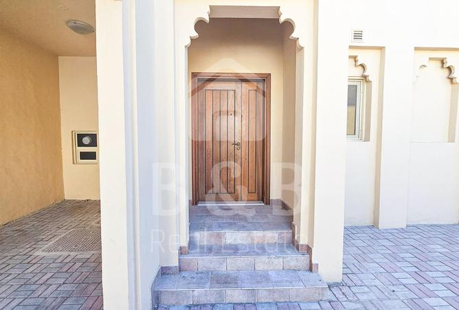 Rent in The Townhouses at Al Hamra Village: Great Location 3 BR TH ...