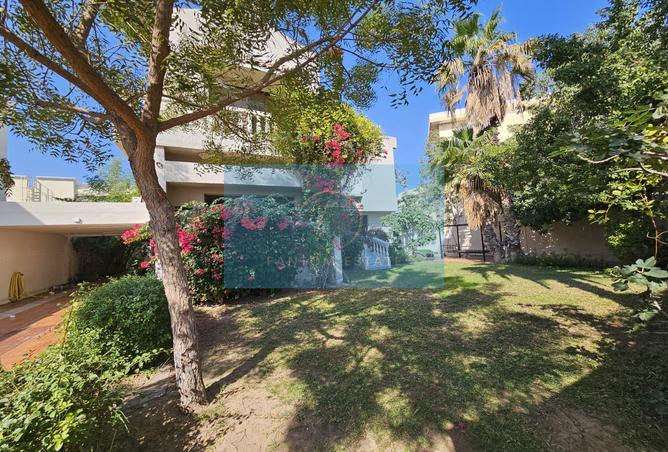 Rent in Al Safa 2 Villas: Spacious 4BR | Garden | Maids room | Property ...