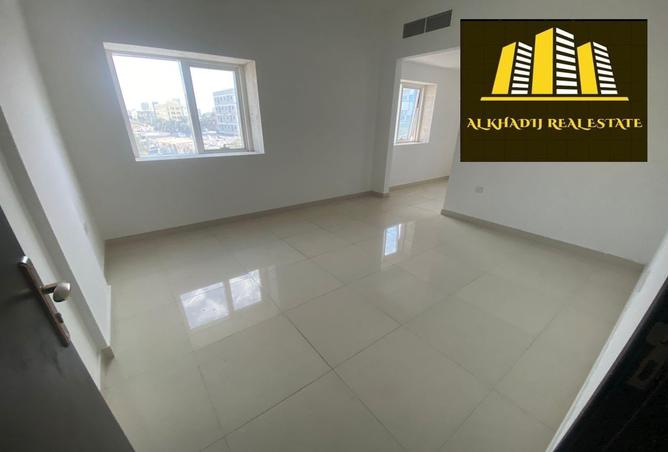 Rent in Al Rashidiya 2: For rent in Ajman, easy exit to Dubai ...