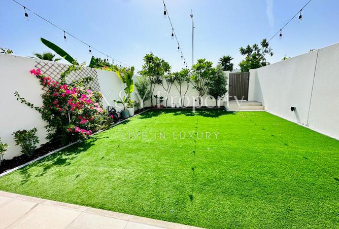 Sale in The Cedars: Spacious Layout | Friendly Community | Ideal Spot ...