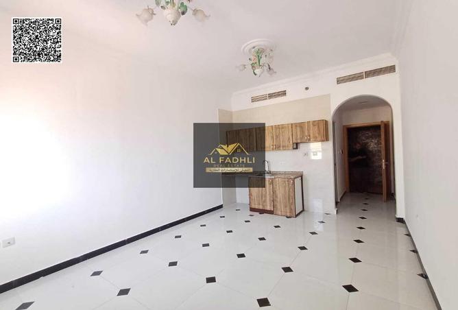 Rent in Al Rawda 3 Villas: For rent, a studio in Rawda - central AC ...