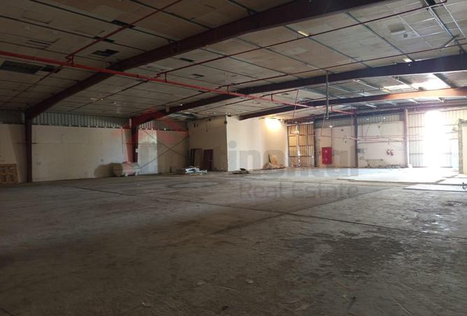 Rent in Industrial Area 17: Huge Warehouse for rent in Sharjah ...