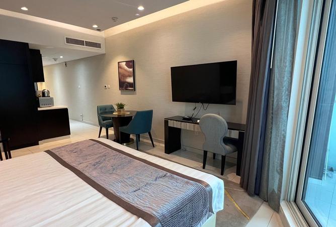 Rent in Upper Crest: Spacious studio apartment in Downtown area ...