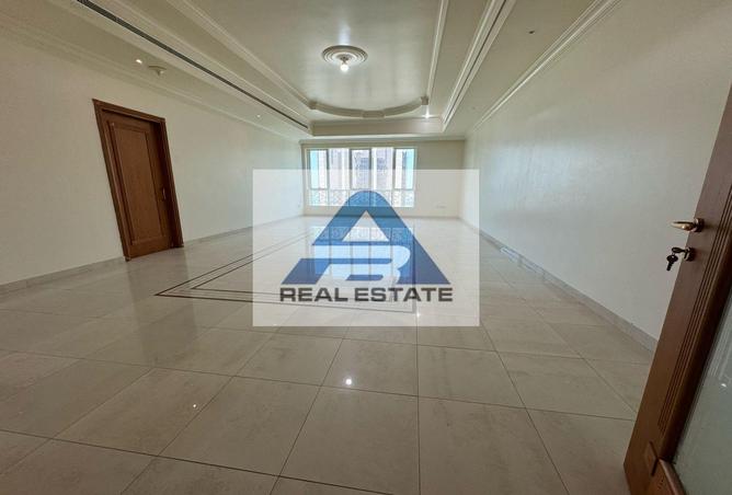 Rent in Mermaid Building: 4 MASTER | HUGE SIZE | OPEN VIEW | STORE ...