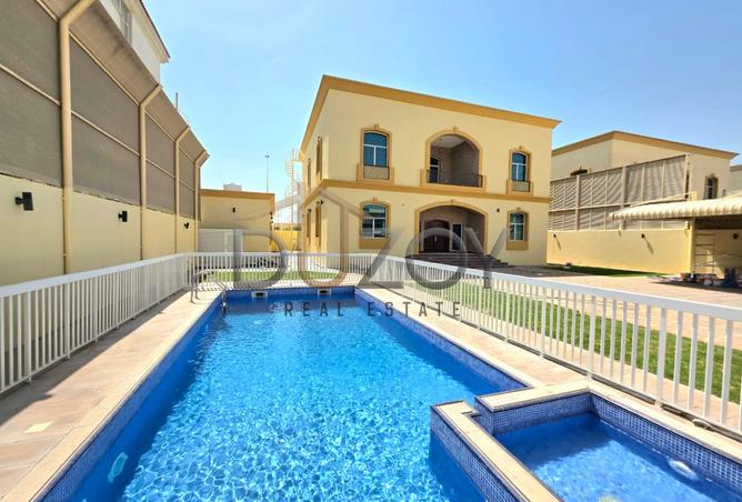 Rent in Al Khail Gate: RENOVATED | POOL | 5BEDROOMS+SERVICE BLOCK ...