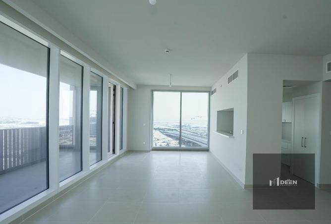 Rent in Harbour Gate Tower 1: Overlooking Dubai Creek I with maid room I Vacant | Property Finder