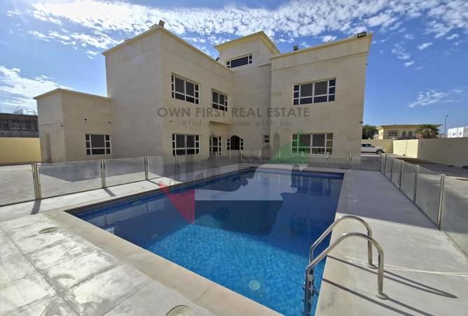 Rent in Al Barsha 2 Villas: Spacious 6BR + Maid’s | Private Pool ...