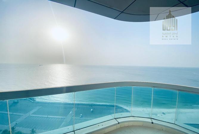 Rent in Cornish Tower: Enjoy luxury and distinctive view | Property Finder