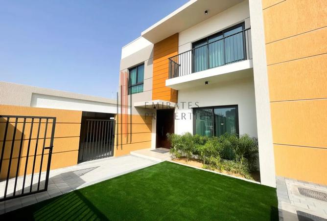 Sale In Azha Community 4 Bedrooms Town House Easy Payment Plan