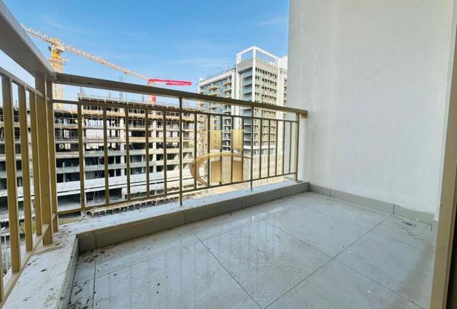 Rent in The Manhattan Tower: Huge 1BHK | Closed Kitchen | Best Deal ...