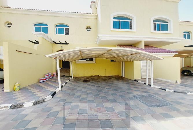 Rent in Mohamed Bin Zayed City: Elegant 4 Master Bedrooms Villa in a Nice Compound | Property Finder