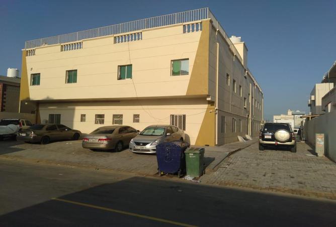 Rent in Al Rawda 3: 2 rooms and a hall in Rawda 3, at the abaya floor ...