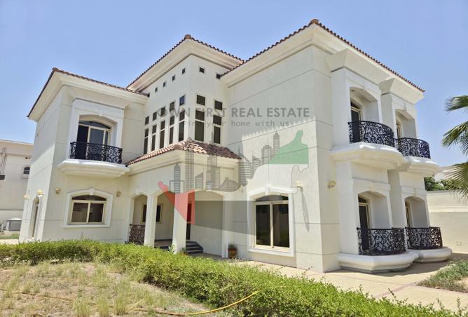 Rent in Al Twar 2 Villas: 4BR villa | Garden | Service Block | Ready | Property Finder