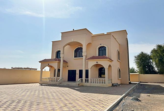 Rent in Al Masoodi: Huge Independent 5BR | Deluxed Finished | Backyard ...