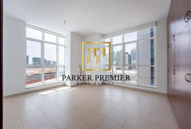 Rent in Al Aryam Tower: Spacious Layout | Prime Location | Ready to ...