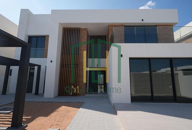 للايجار في ذا دونز: Ready To Move | Single Row | Marble Flooring ...