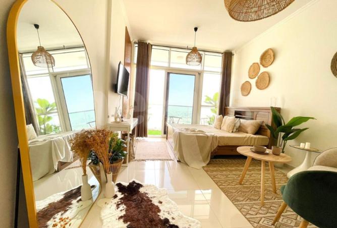 Rent in Carson B: Cozy | Fully Furnished Studio | Ready to Move ...