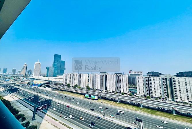 Rent in White Swan Building: 2Bed | Sheikh Zayed Road View | Big ...