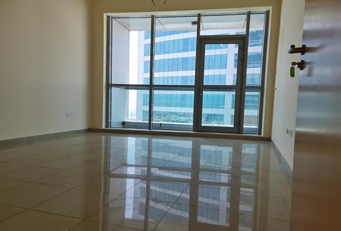 Sale in Julphar Residential Tower: Amazing 2 Bedroom Julphar Tower RAK ...