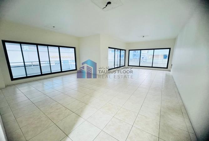 Rent in Al Rigga Building: Spacious 2 Bedroom kids Area Gym Parking ...