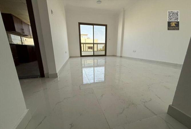 Rent in Al Rawda 3 Villas: One room,a hall,2 bathrooms and a balcony ...