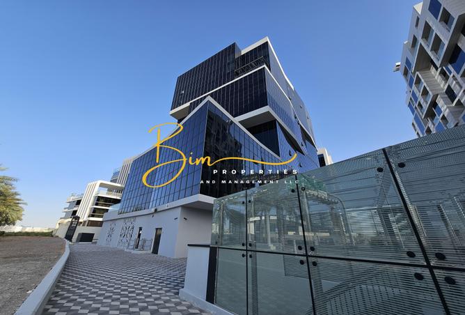 Rent in Cubic Building: Shell and core! Commercial building | Property ...