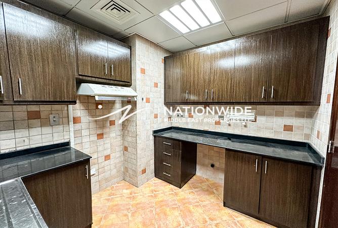 Sale in Hydra Avenue Towers: Stylish Layout | Top Amenities | Ideal ...